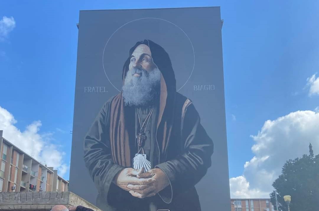 "Biagio Conte veglia su Palermo", un mese dalla morte e il mega murales ...