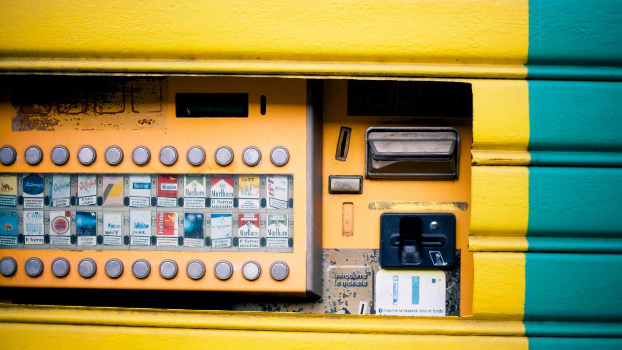 Stangata sigarette 2025, dal 1° gennaio ti costeranno una fortuna ...